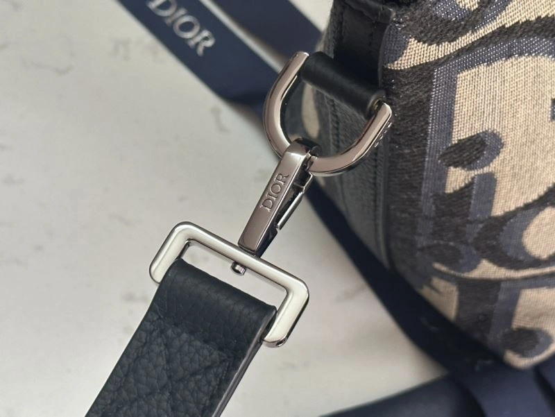 Exact replica Christian Dior Travel Bags