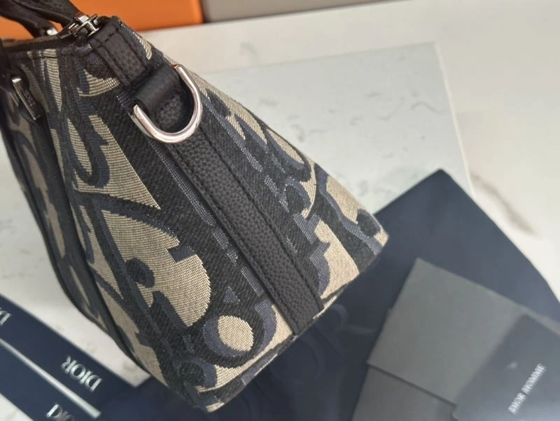 Exact replica Christian Dior Travel Bags