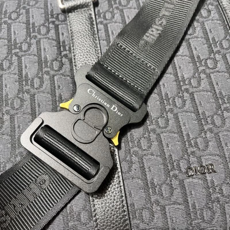 Legit Christian Dior Travel Bags