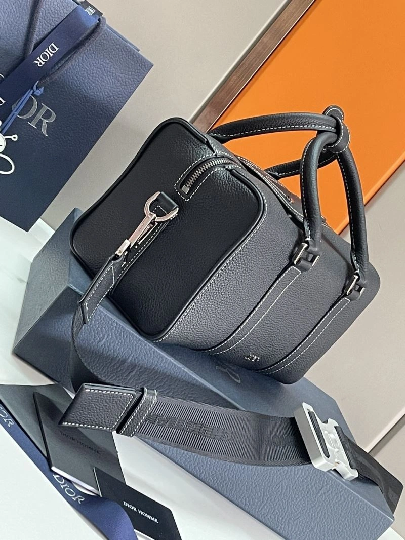 Legit Christian Dior Travel Bags