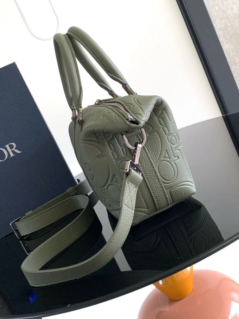 Low-cost Christian Dior Travel Bags