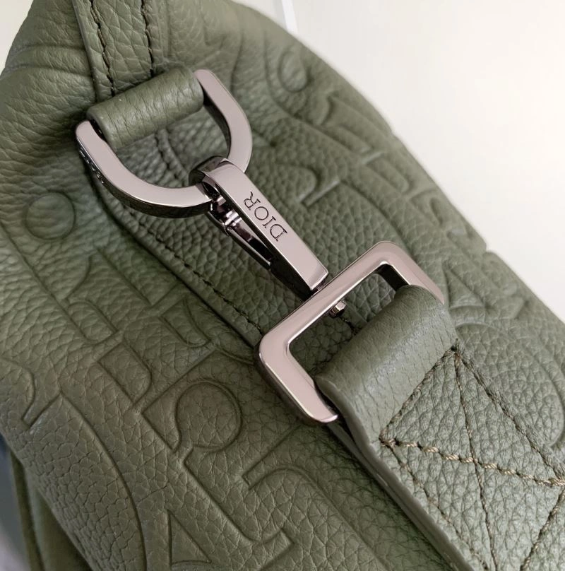 Low-cost Christian Dior Travel Bags