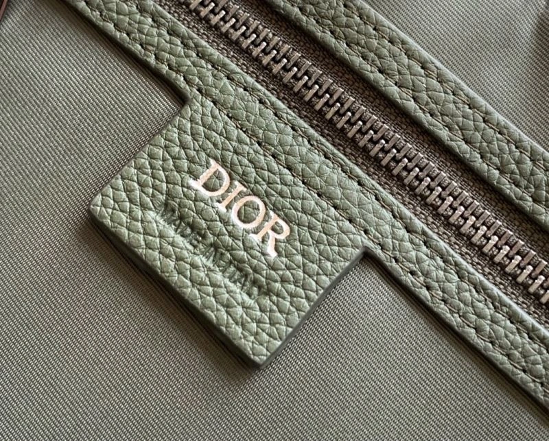 Low-cost Christian Dior Travel Bags