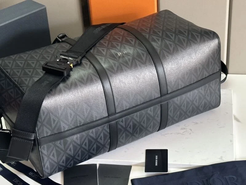 Bargain Christian Dior Travel Bags