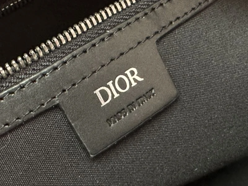Bargain Christian Dior Travel Bags