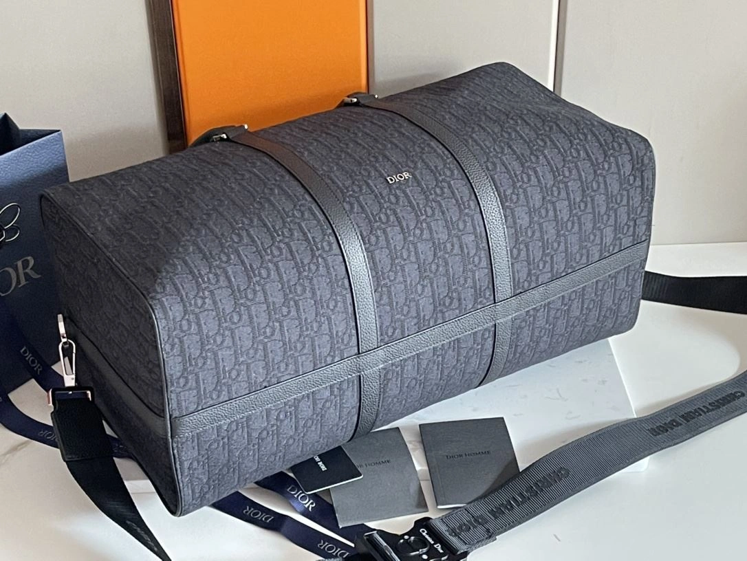 High accuracy Christian Dior Travel Bags