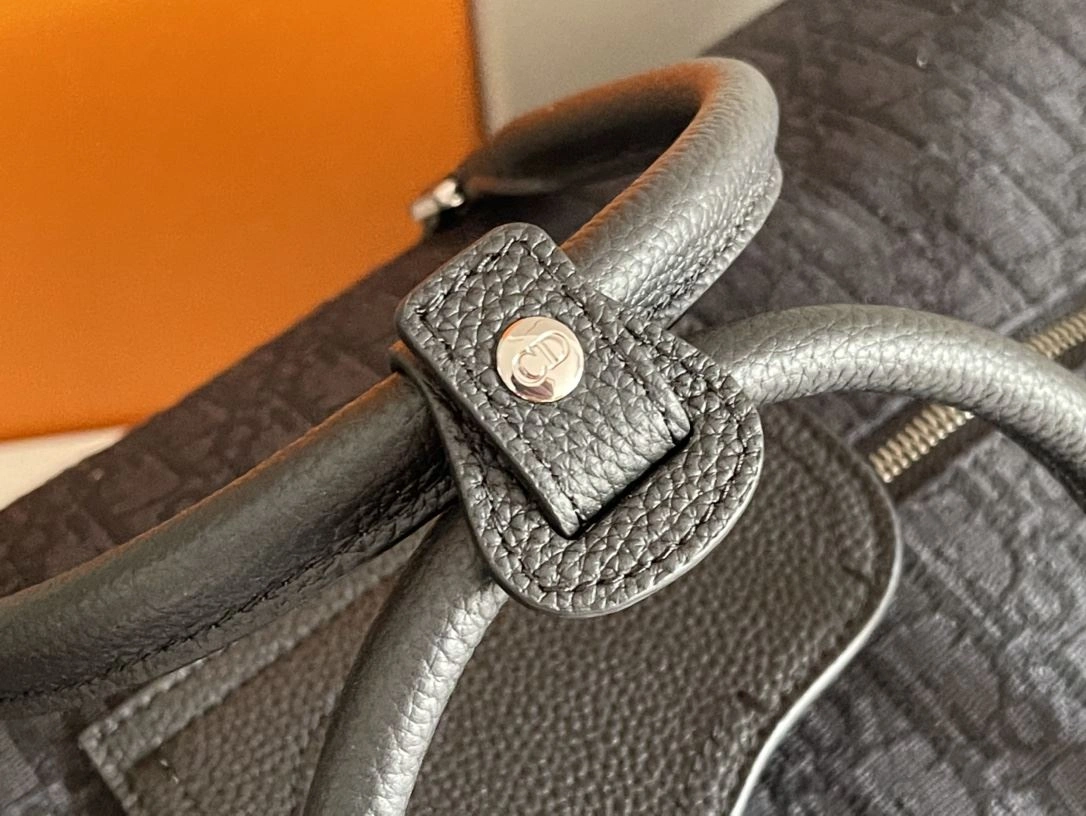 High accuracy Christian Dior Travel Bags
