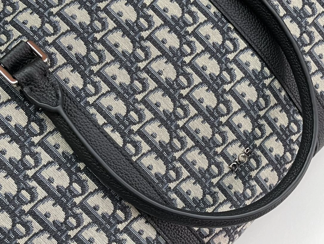 Discounted Christian Dior Travel Bags