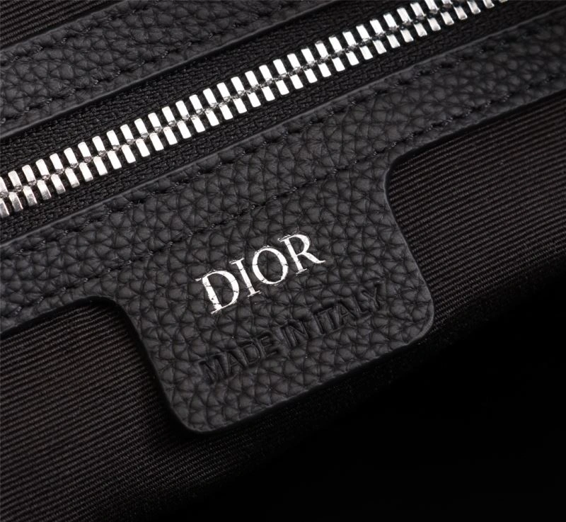 Legit Christian Dior Travel Bags