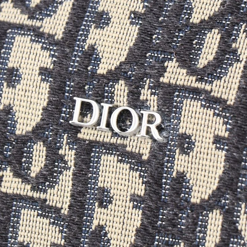 Economical Christian Dior Travel Bags