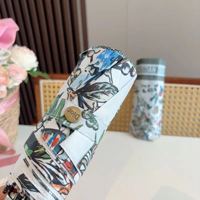 Indistinguishable Christian Dior Umbrella