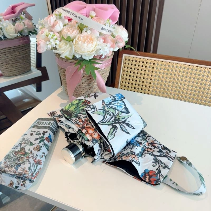 Indistinguishable Christian Dior Umbrella