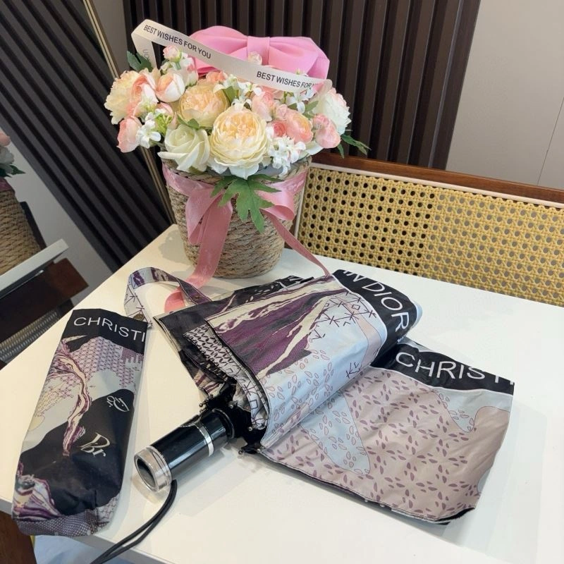 Indistinguishable Christian Dior Umbrella