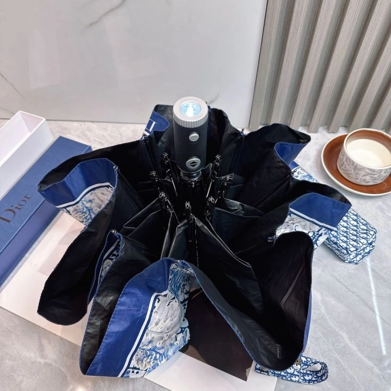 Accurate model Christian Dior Umbrella