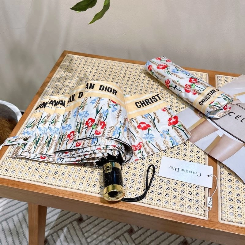 Low-cost Christian Dior Umbrella