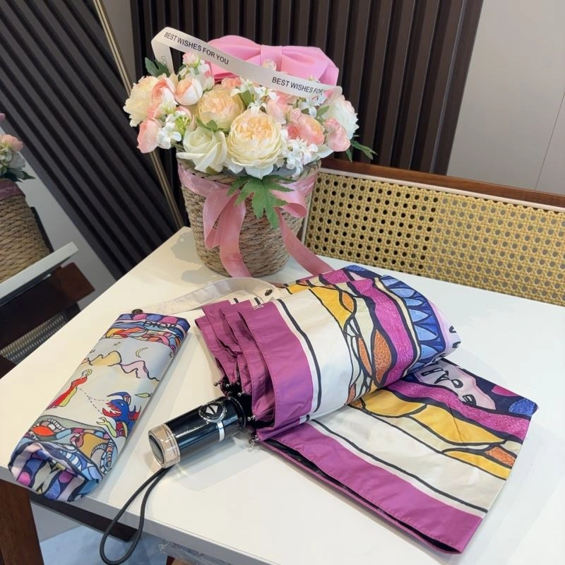 Low-cost Christian Dior Umbrella