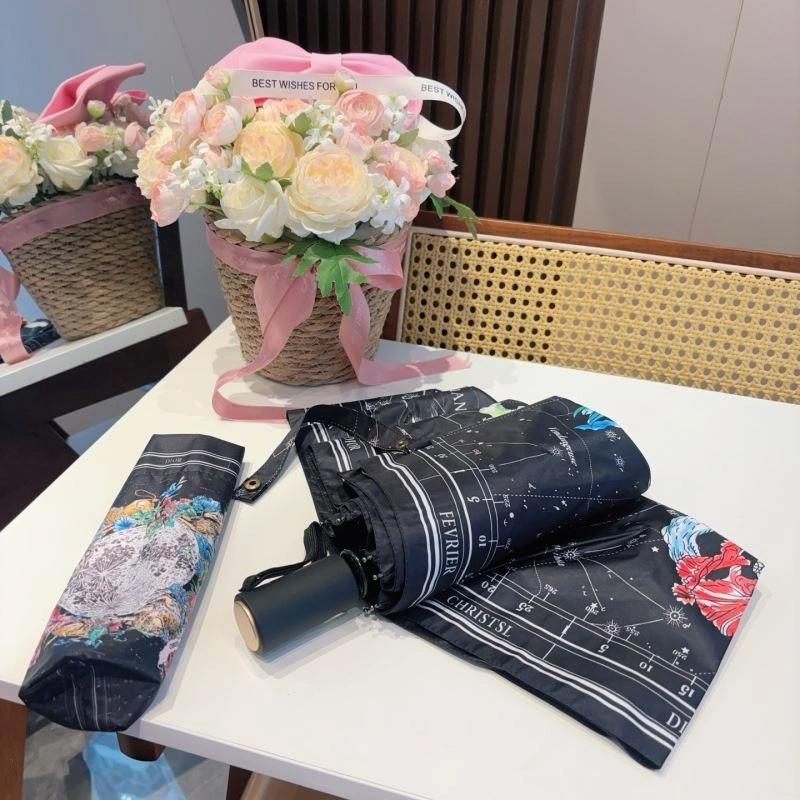 Low-cost Christian Dior Umbrella
