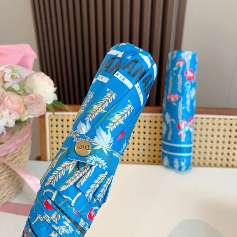 Indistinguishable Christian Dior Umbrella