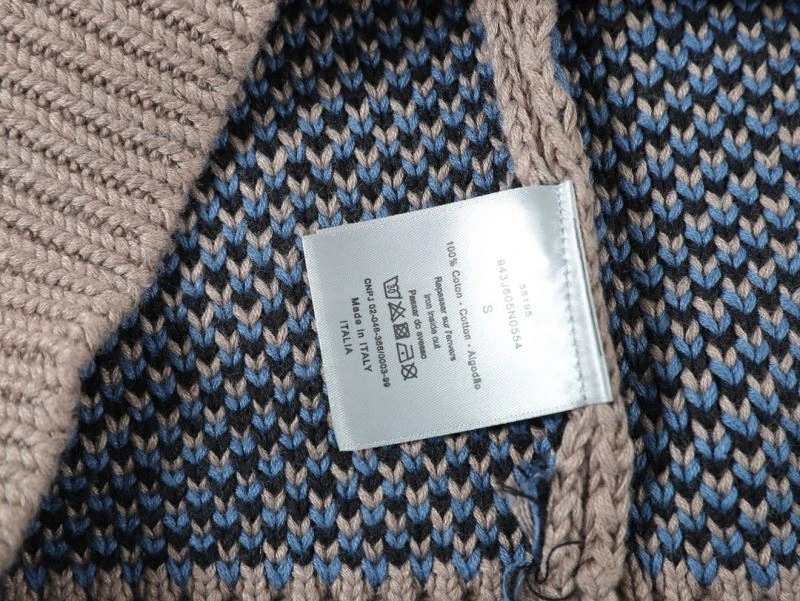Indistinguishable Christian Dior Vest