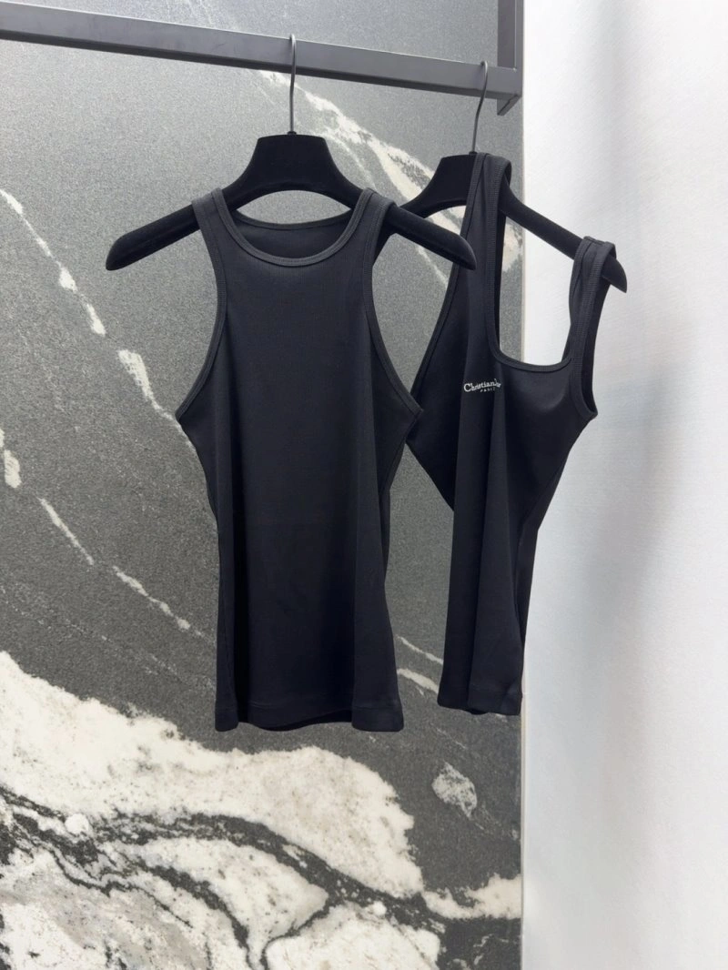 Indistinguishable Christian Dior Vest