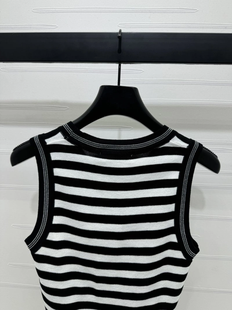 Indistinguishable Christian Dior Vest