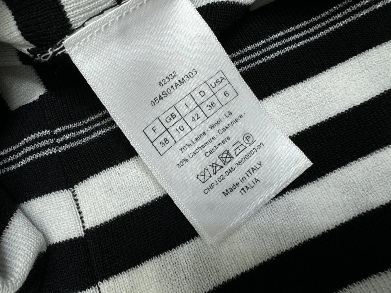 Indistinguishable Christian Dior Vest