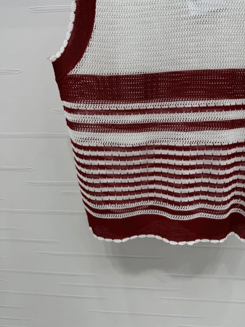 Top match Christian Dior Vest