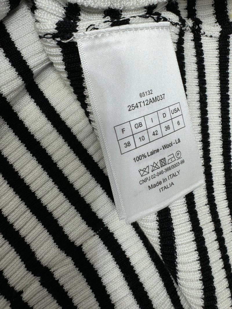 Indistinguishable Christian Dior Vest