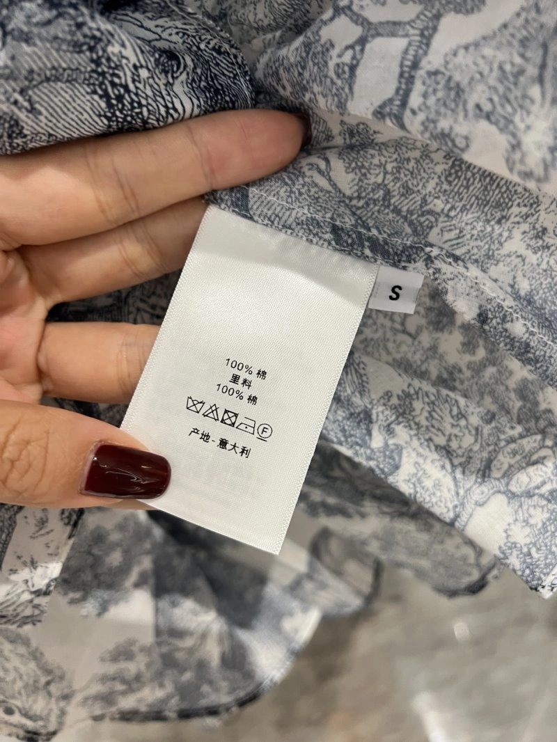 Low-cost Christian Dior Vest