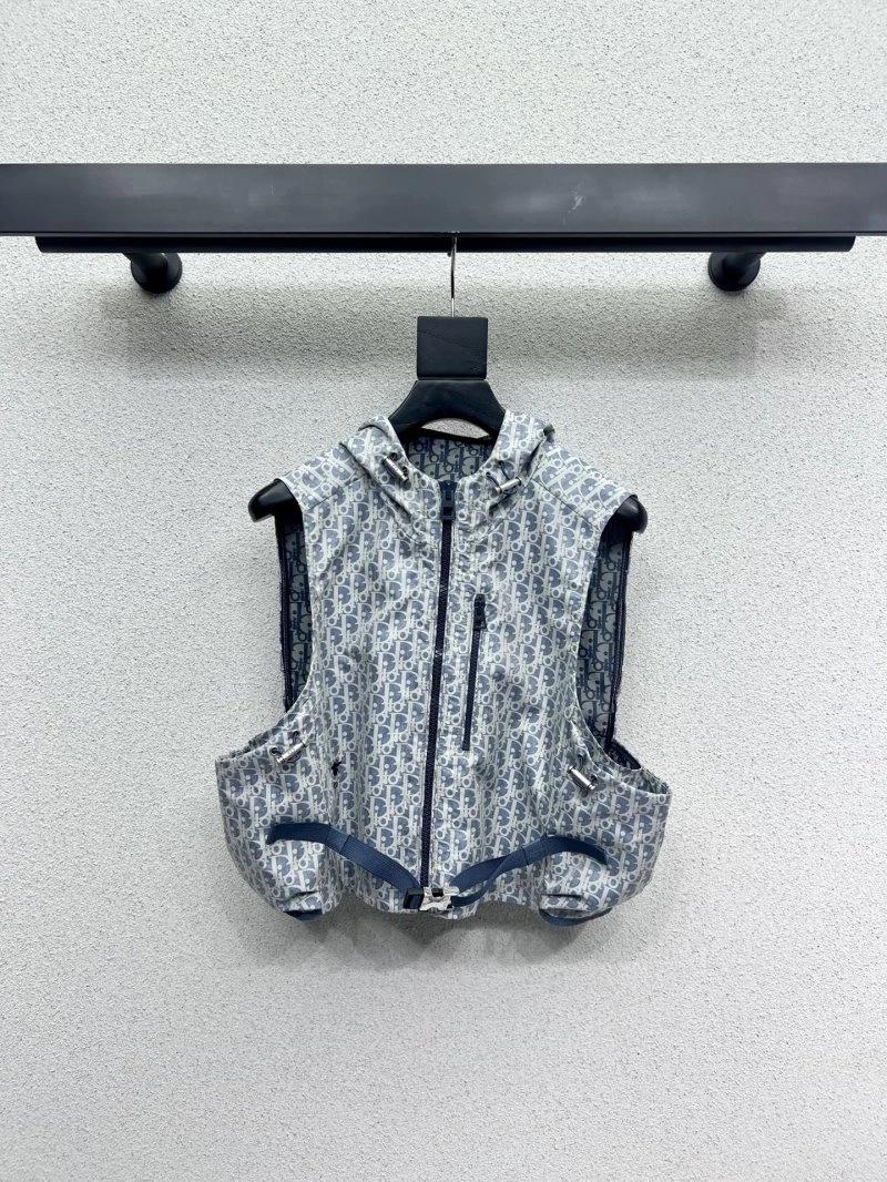Legit Christian Dior Vest