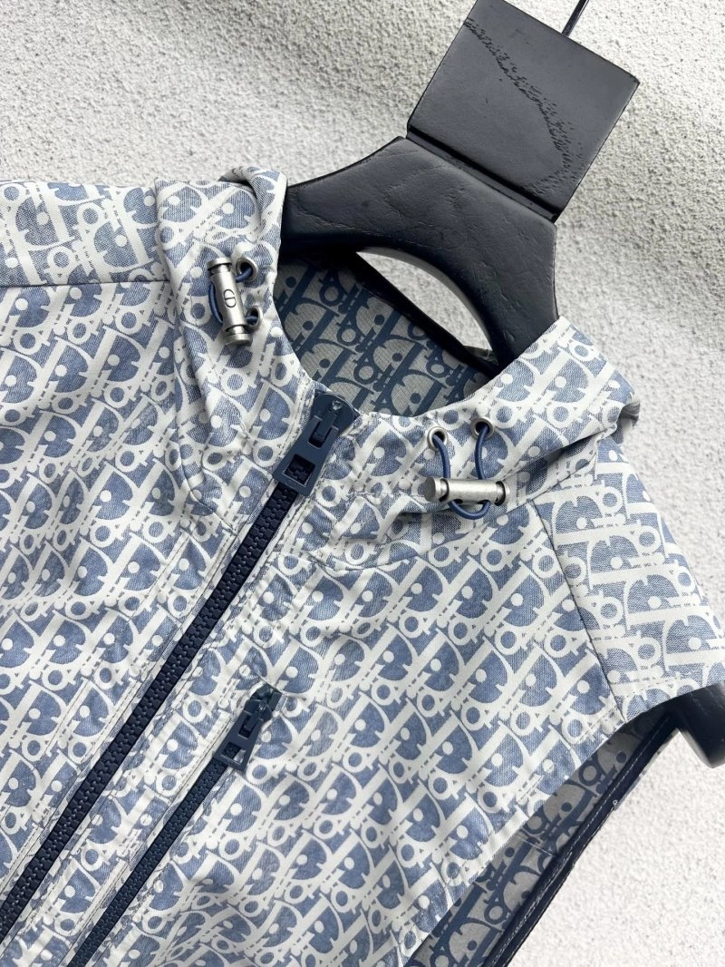 Legit Christian Dior Vest