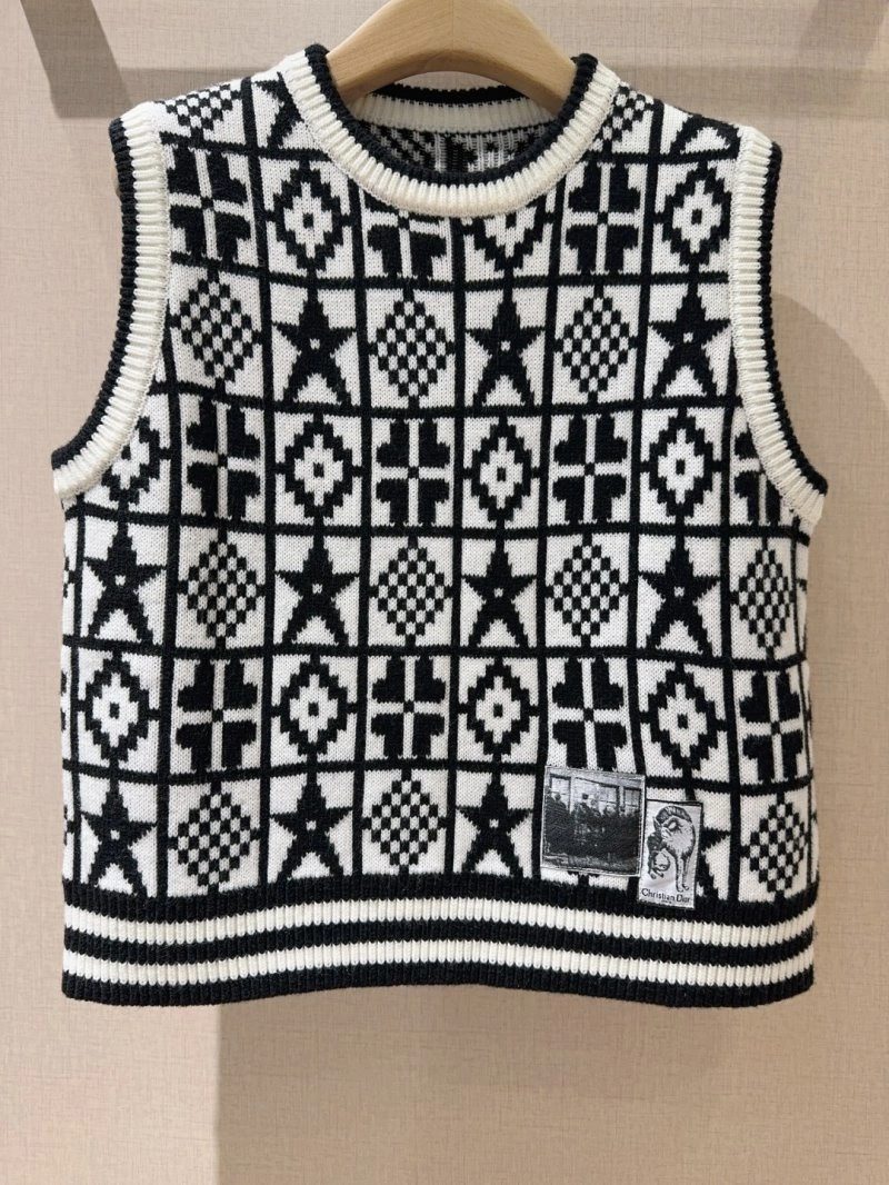 Legit Christian Dior Vest