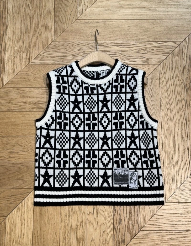 Legit Christian Dior Vest