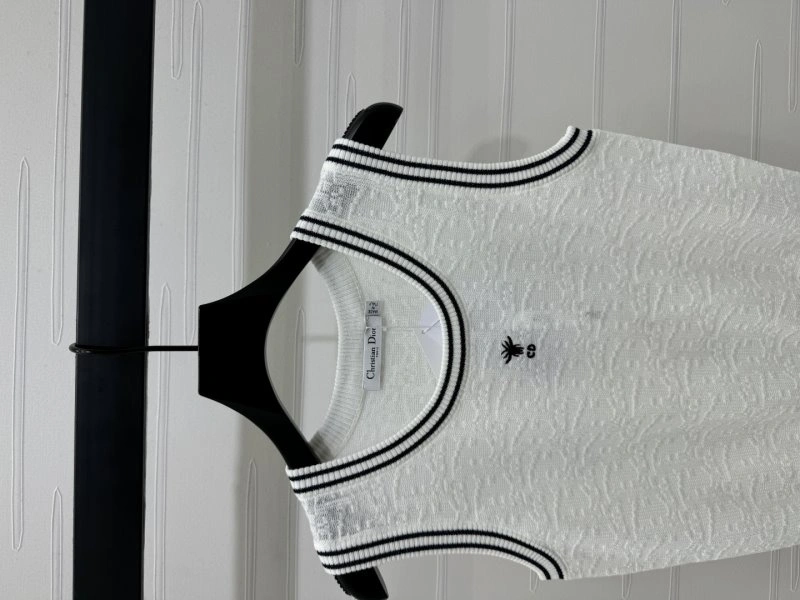 Low-cost Christian Dior Vest