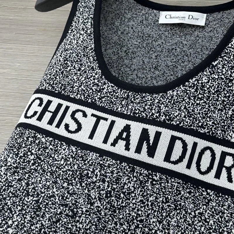 Indistinguishable Christian Dior Vest