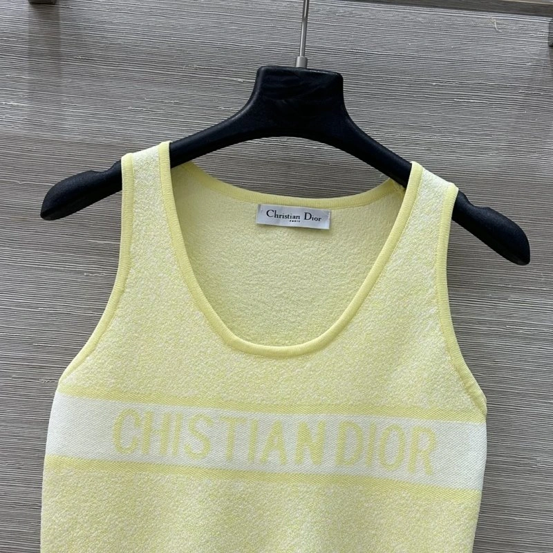 Low-cost Christian Dior Vest