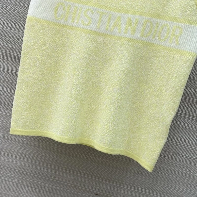 Low-cost Christian Dior Vest