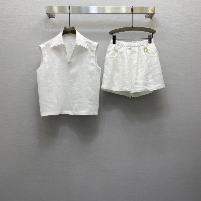Discounted Christian Dior Vest