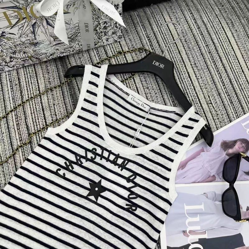 Discounted Christian Dior Vest