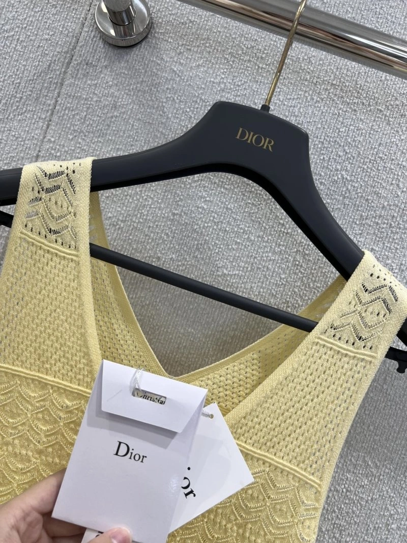 Affordable Christian Dior Vest