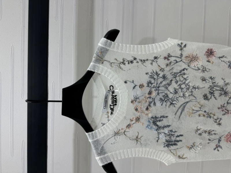 Reasonably priced Christian Dior Vest