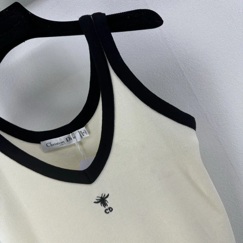 Top match Christian Dior Vest