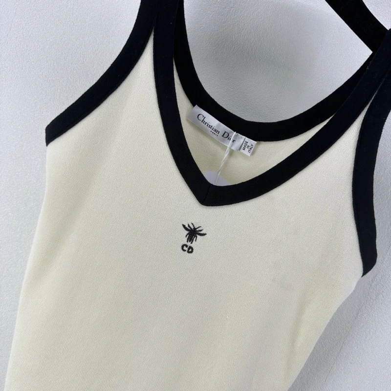 Top match Christian Dior Vest