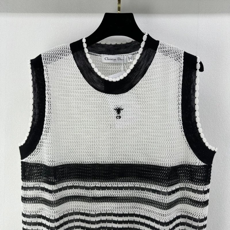 Low-cost Christian Dior Vest