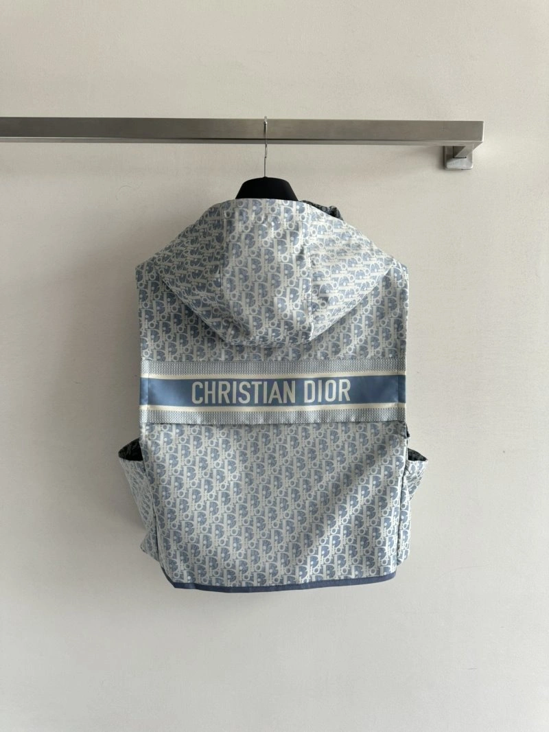 Value-priced Christian Dior Vest