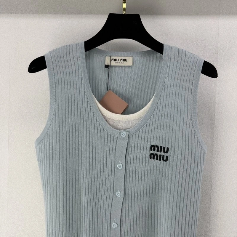Discounted Christian Dior Vest