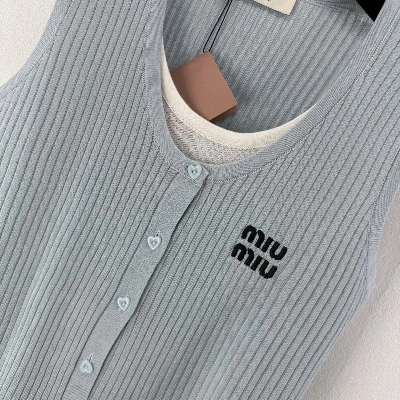 Discounted Christian Dior Vest