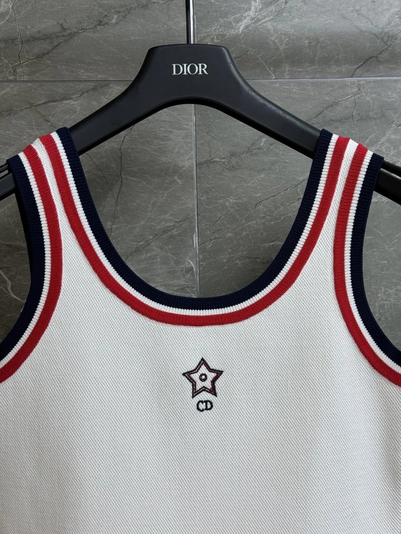Indistinguishable Christian Dior Vest