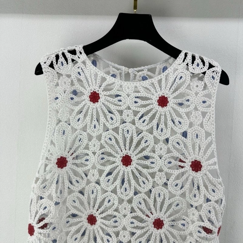 Low-cost Christian Dior Vest