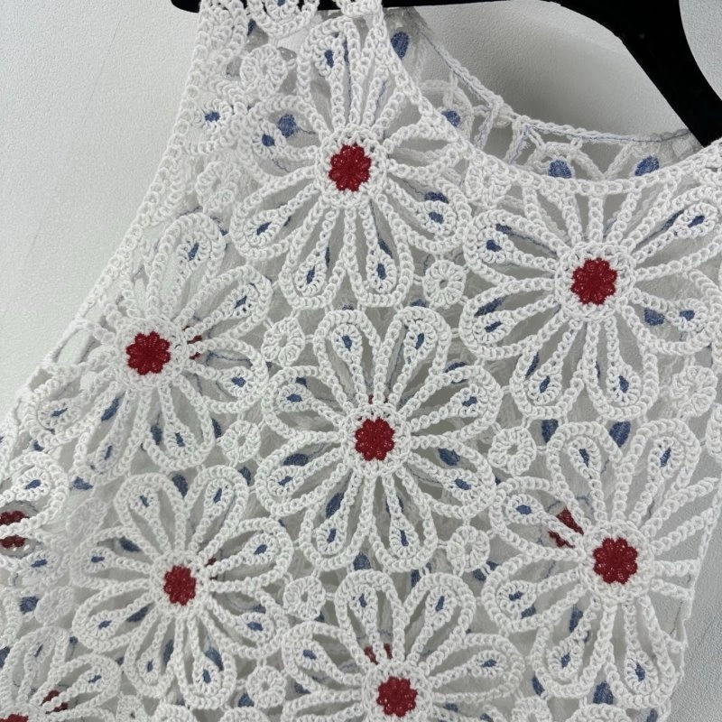 Low-cost Christian Dior Vest